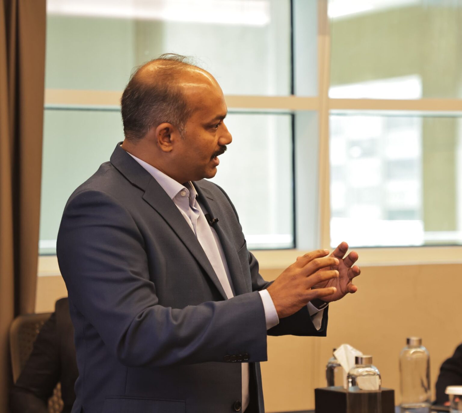 IginTech® - The new way to don gloves